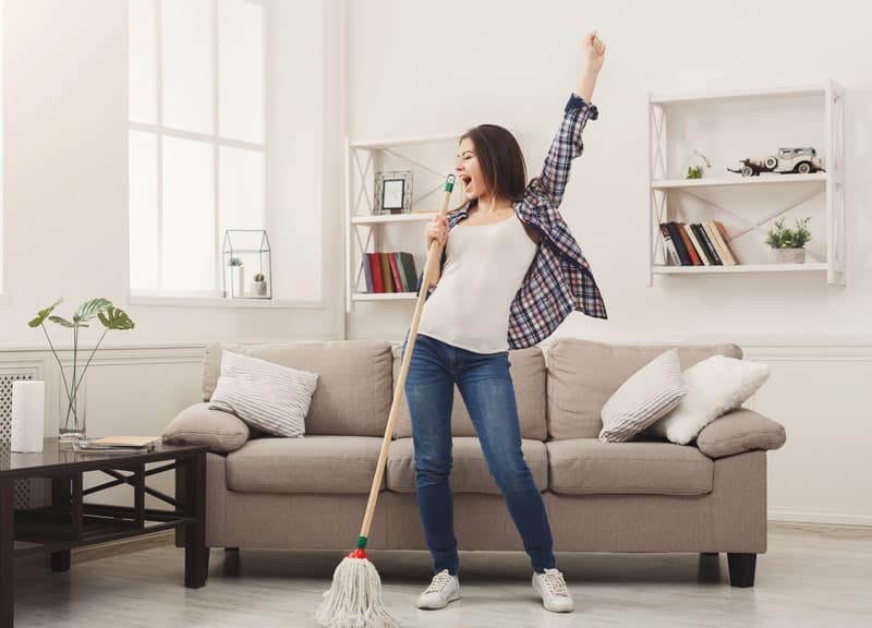 Cleaning for Mental Health: How Tidying Up Can Improve Focus